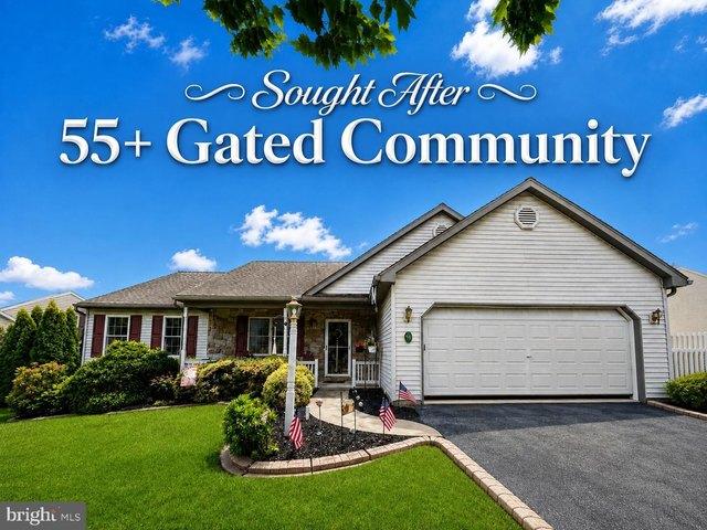 68 Springhouse Dr, Myerstown, PA 17067