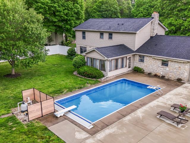 68 Stonybrook Drive