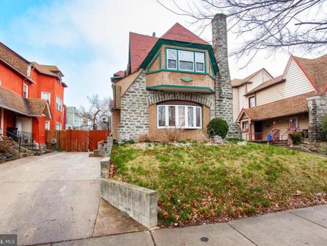6904 N Broad St, Philadelphia, PA 19126