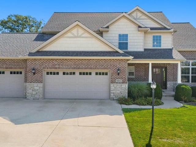 6904 Buckthorn Way, Edwards, IL 61528
