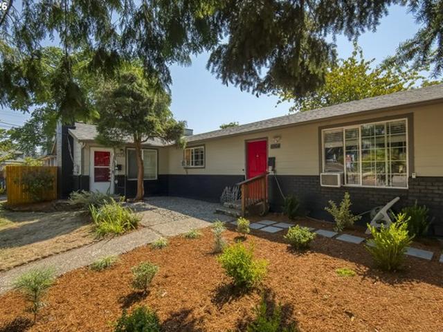 6904 SE Long St, Portland, OR 97206