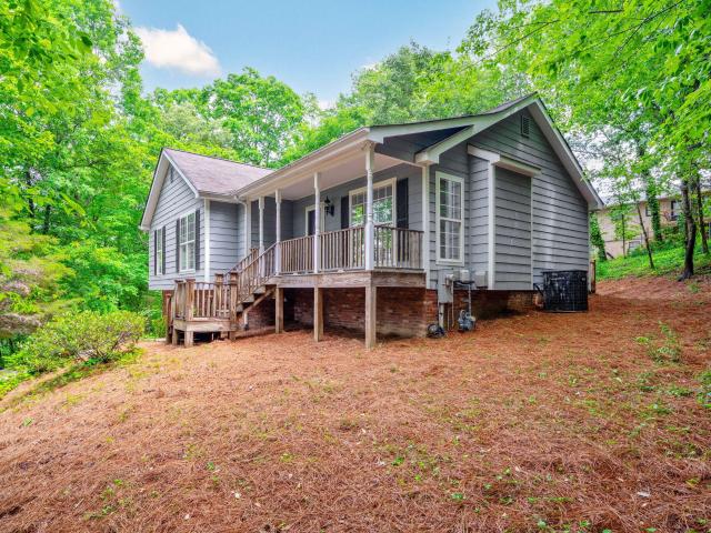 6904 Spinmaker Cove, Ooltewah, TN 37363 | MLS #1533 | Compass