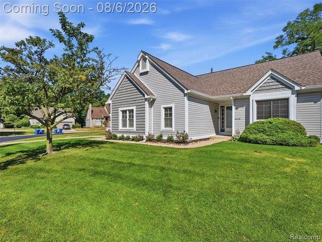 6904 Tangle Wood, Waterford Township, MI 48327