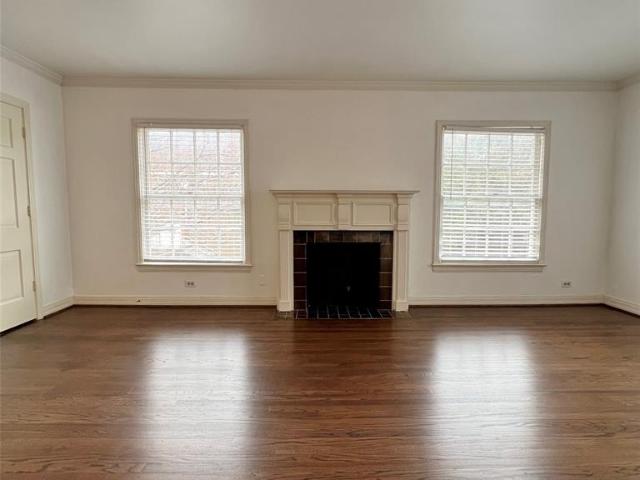 6904 Westchester Lane # 4