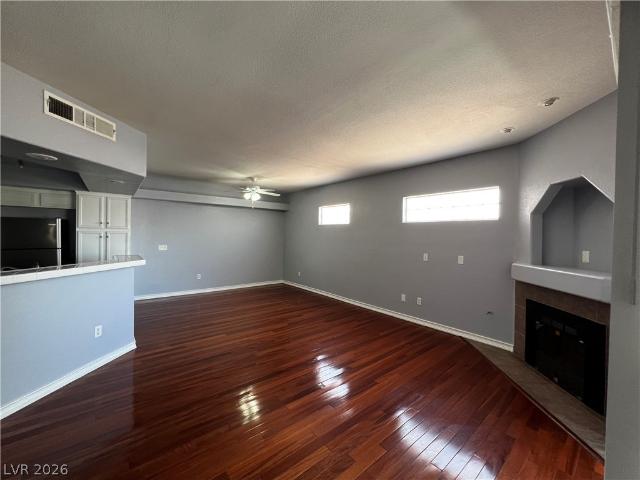 6905 Cobre Azul Avenue 202