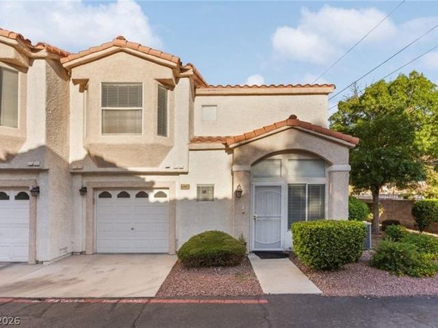 6905 Coral Rock Dr, Las Vegas, NV 89108