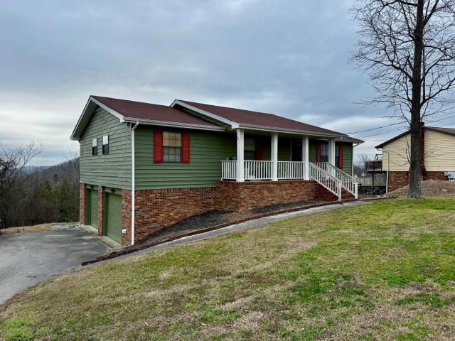 6905 Sandy Cove Drive