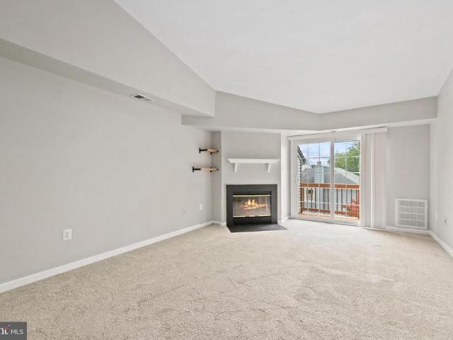 6905 Victoria Drive # K