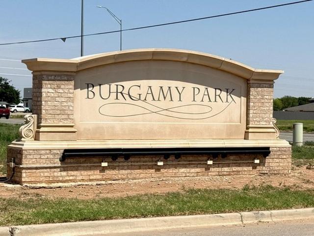 6905 17th St, Lubbock, TX 79416