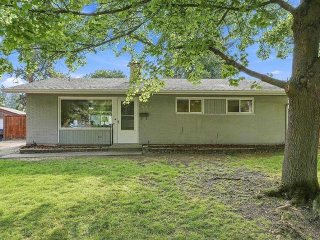 6906 N Howard St, Spokane, WA 99208