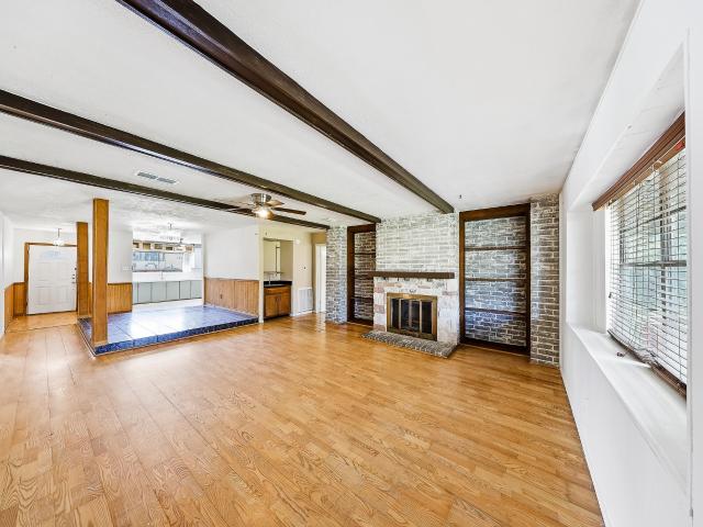 6907 Foxhurst Ln, Humble, TX 77338 | Compass