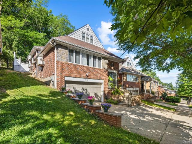 6907 Little Neck Parkway