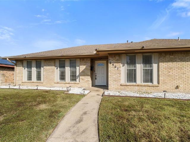 6907 Pickrell Drive