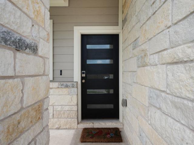 6907 Short Run Ln