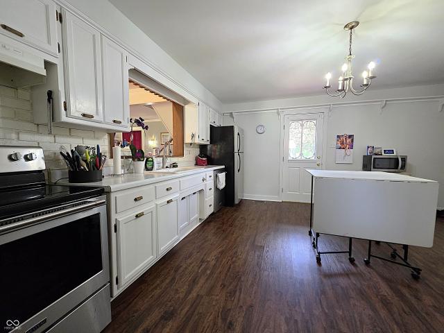 6908 Mendenhall Road