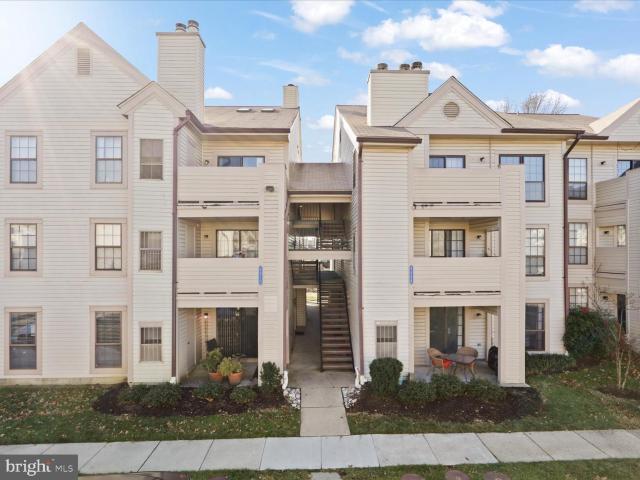 6908 B Mary Caroline Cir, Unit B, Alexandria, VA 22310 | MLS #VAFX2300 | Compass