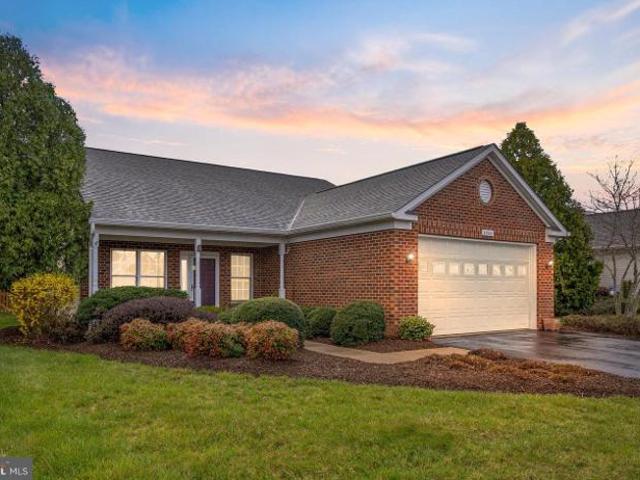 6908 Castleton Dr, Fredericksburg, VA 22407