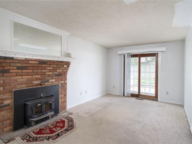 6908 Hidden Valley Drive