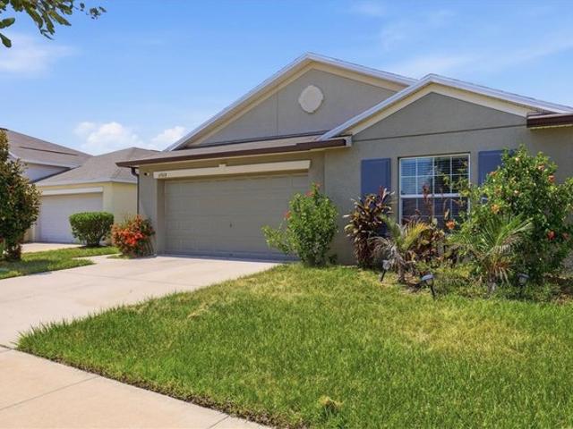 6908 Trent Creek Dr, Ruskin, FL 33573