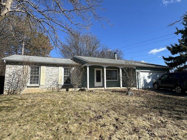 6908 W Green Brook Ct, Milwaukee, WI 53223