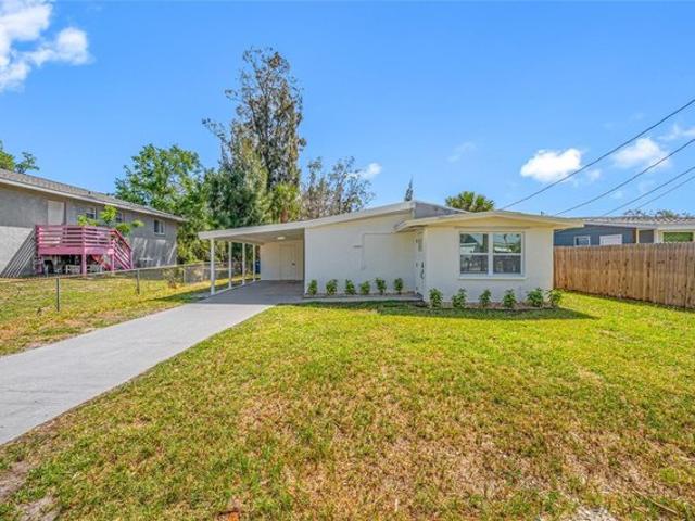 6908 11th Ave E, Palmetto, FL 34221