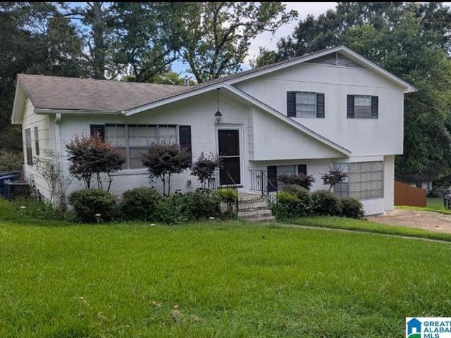 6909 Arnett Cir, Trussville, AL 35173