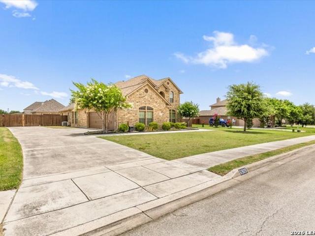 6909 Hallie Heights