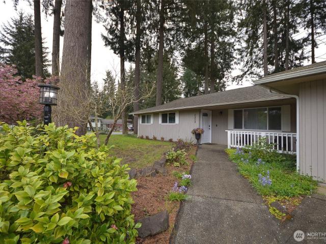 6909 33rd Ave SE, Lacey, WA 98503 | MLS #2508 | Compass