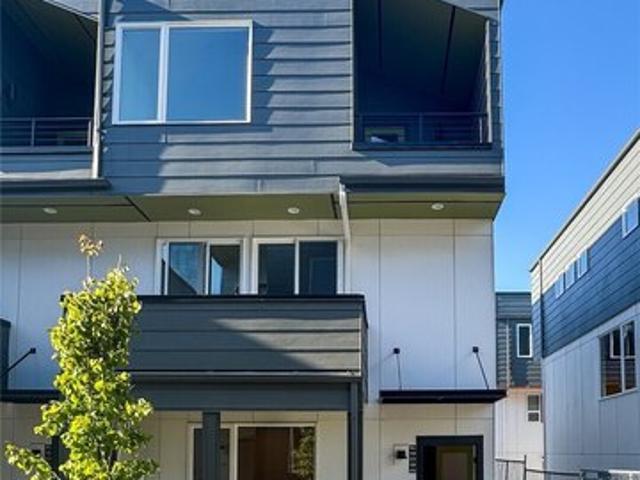6909 42nd Ave S Unit A, Seattle, WA 98118