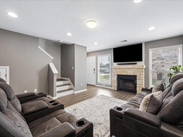 6900 E Riverside Dr # 31