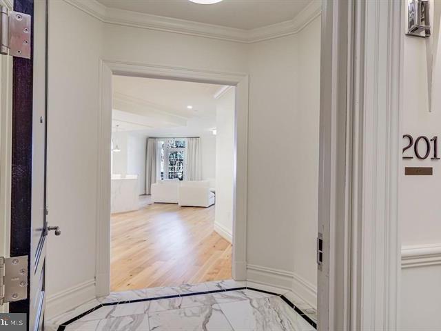 6900 Fleetwood Road # 201