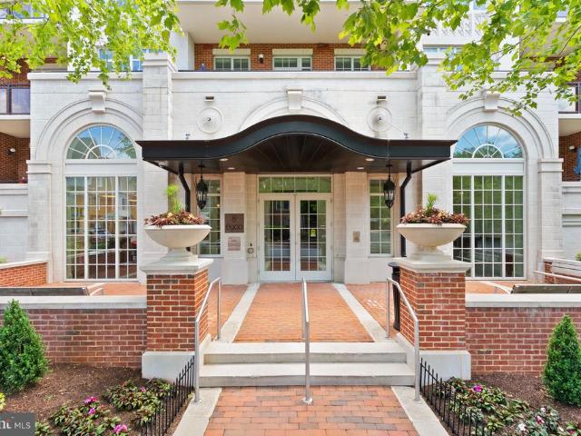 6900 Fleetwood Road # 415