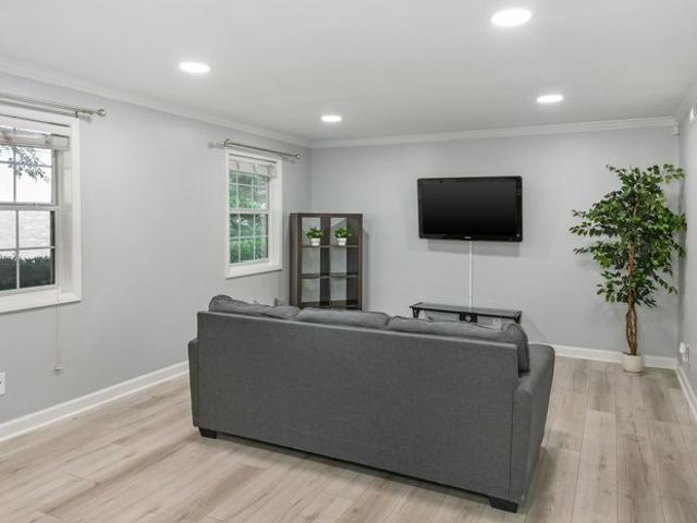 6900 Roswell Rd Apt D1, Atlanta, GA 30328