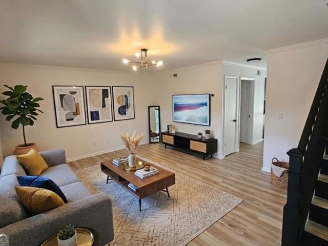 6900 Roswell Rd Apt F9, Sandy Springs, GA 30328