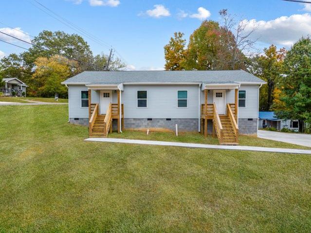 6900 Seaver Dr NW Unit 1 2, Knoxville, TN 37909