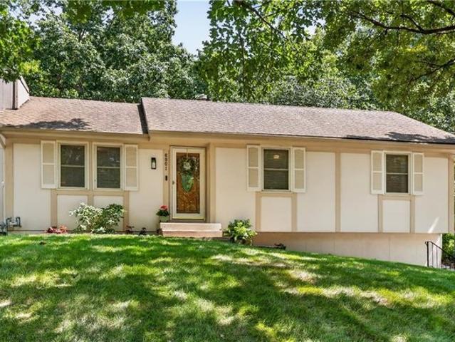 6901 N Mercier St, Kansas City, MO 64118