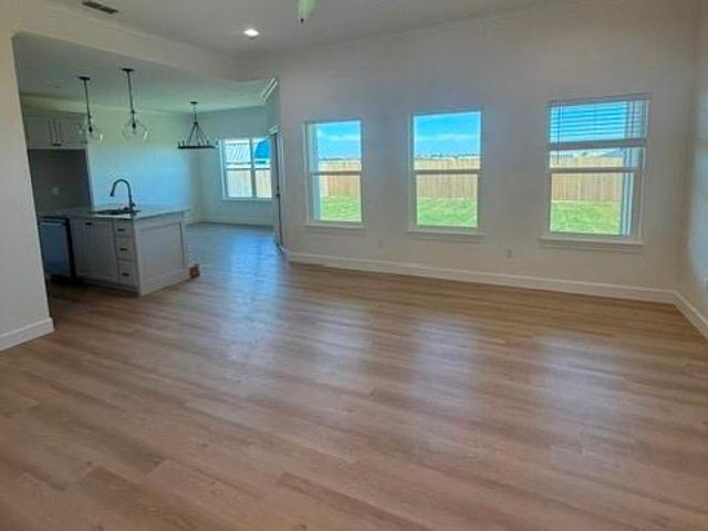 6901 Glen Abbey