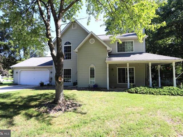 6901 Impala Ct, Waldorf, MD 20603