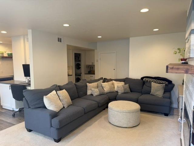 6901 Quail Pl Unit G, Carlsbad, CA 92009