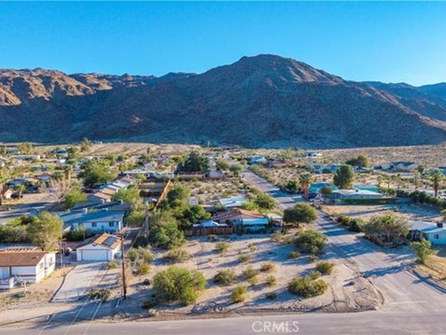 6901 Sullivan Rd, Twentynine Palms, CA 92277