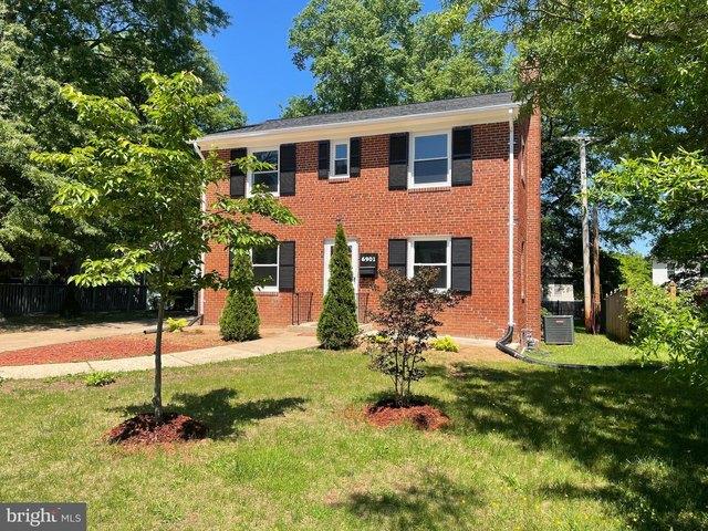 6901 th Ave, Lanham, MD 20706