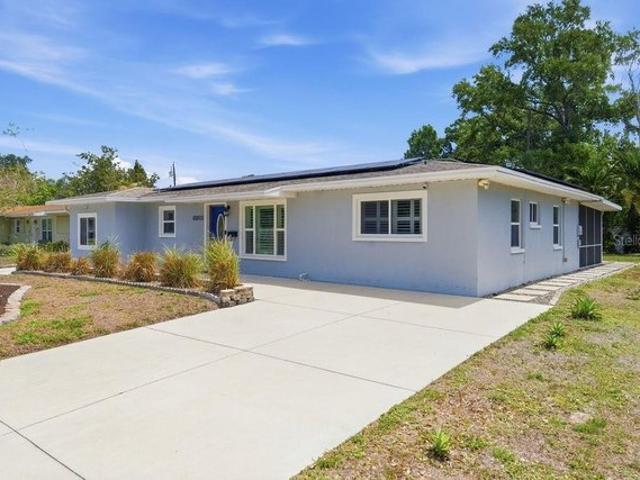 6901 17th Ln N, Saint Petersburg, FL 33702