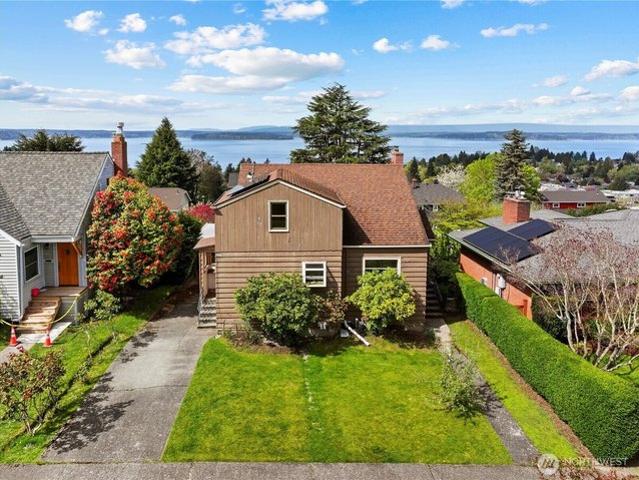 6901 40th Ave SW, Seattle, WA 98136