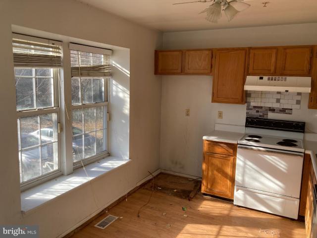 6902 Myersview Dr, Baltimore, MD 21220 | MLS #MDBC2148 | Compass