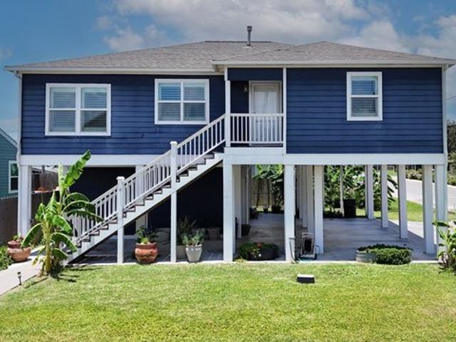 6902 Avenue P, Galveston, TX 77551