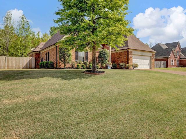 6902 bishops knoll cv