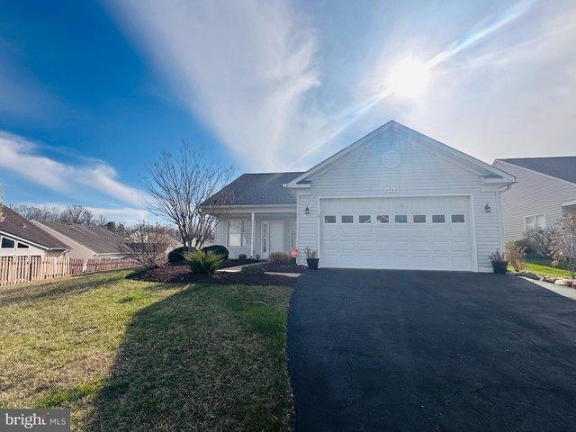6902 Castleton Dr, Fredericksburg, VA 22407