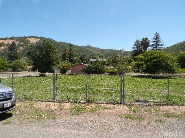6902 Frontage Rd, Lucerne, CA 95458