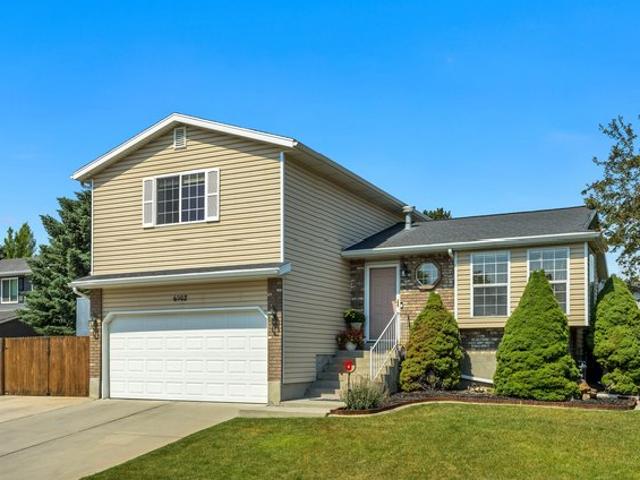6902 S Lynaria Ct, West Jordan, UT 84081