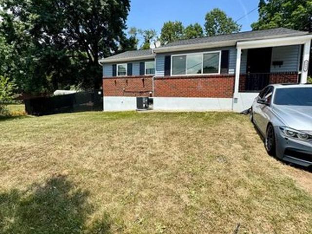 6902 Vallery St, Riverdale, MD 20737